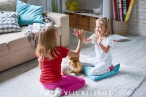 29 Classic Hand Clapping Games for Kids (+Videos and Printable Lyrics ...