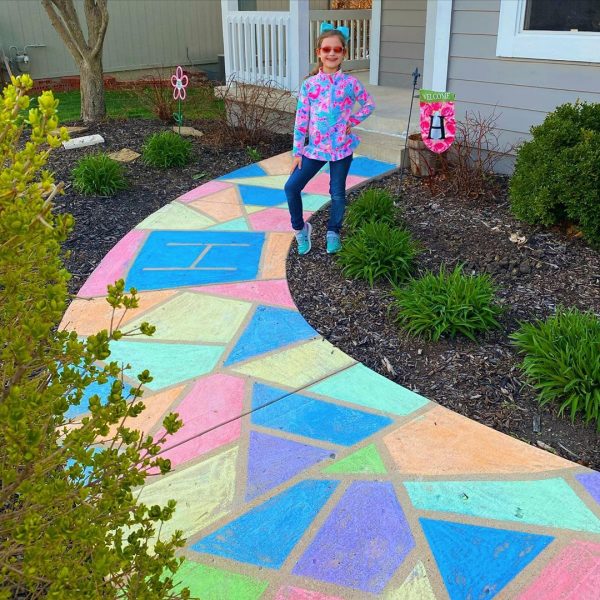 30 Easy Sidewalk Chalk Ideas that will Keep Kids Busy for Hours ...