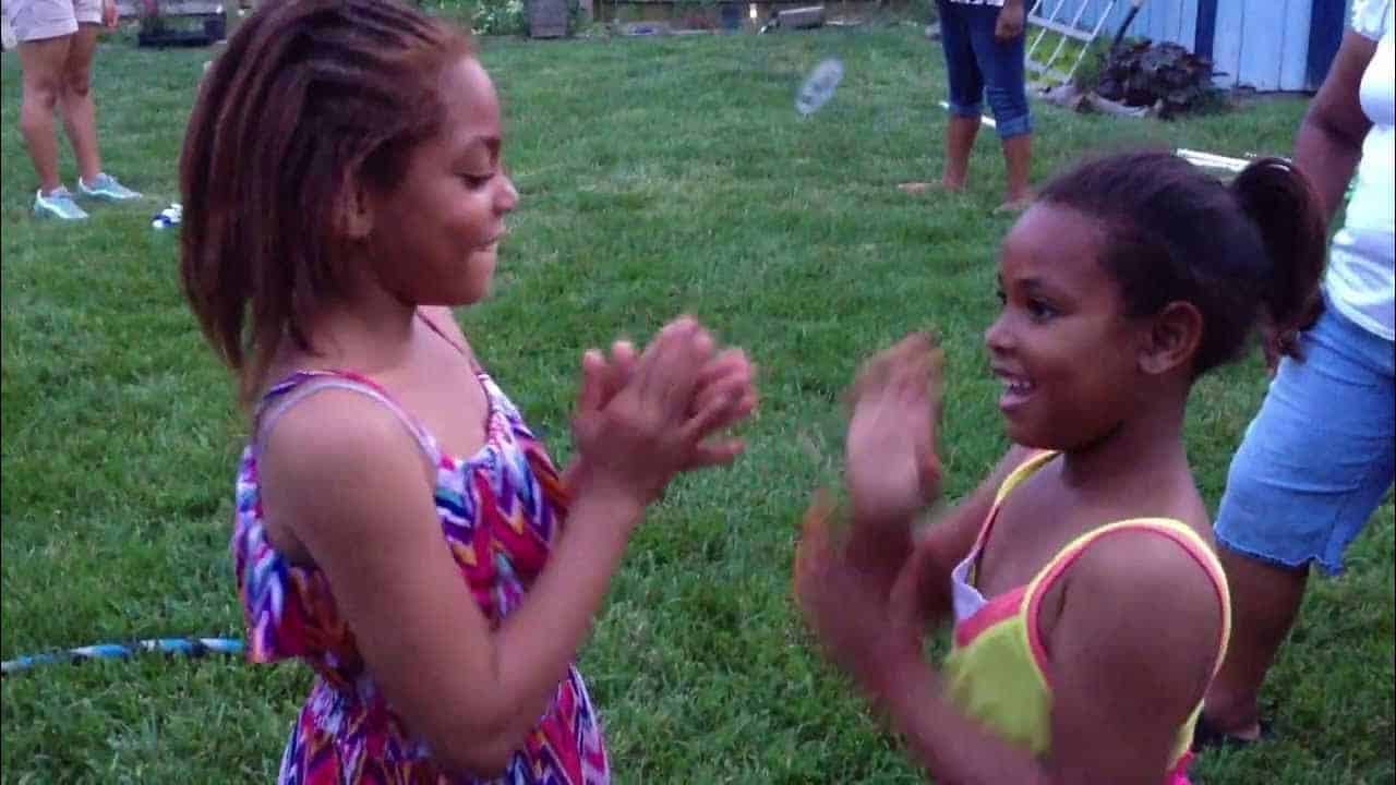 29 Classic Hand Clapping Games for Kids (+Videos and Printable Lyrics ...